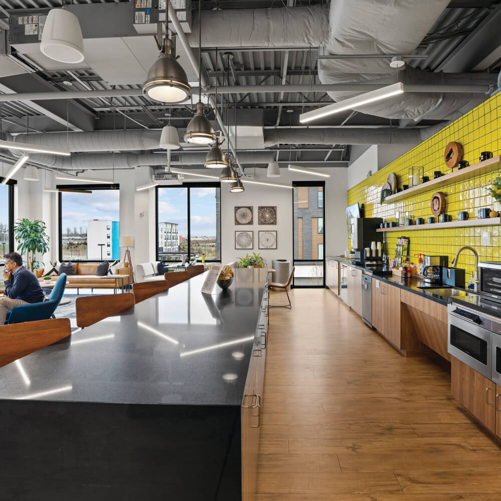 Choosing Between a Private Office and a Virtual Office Space